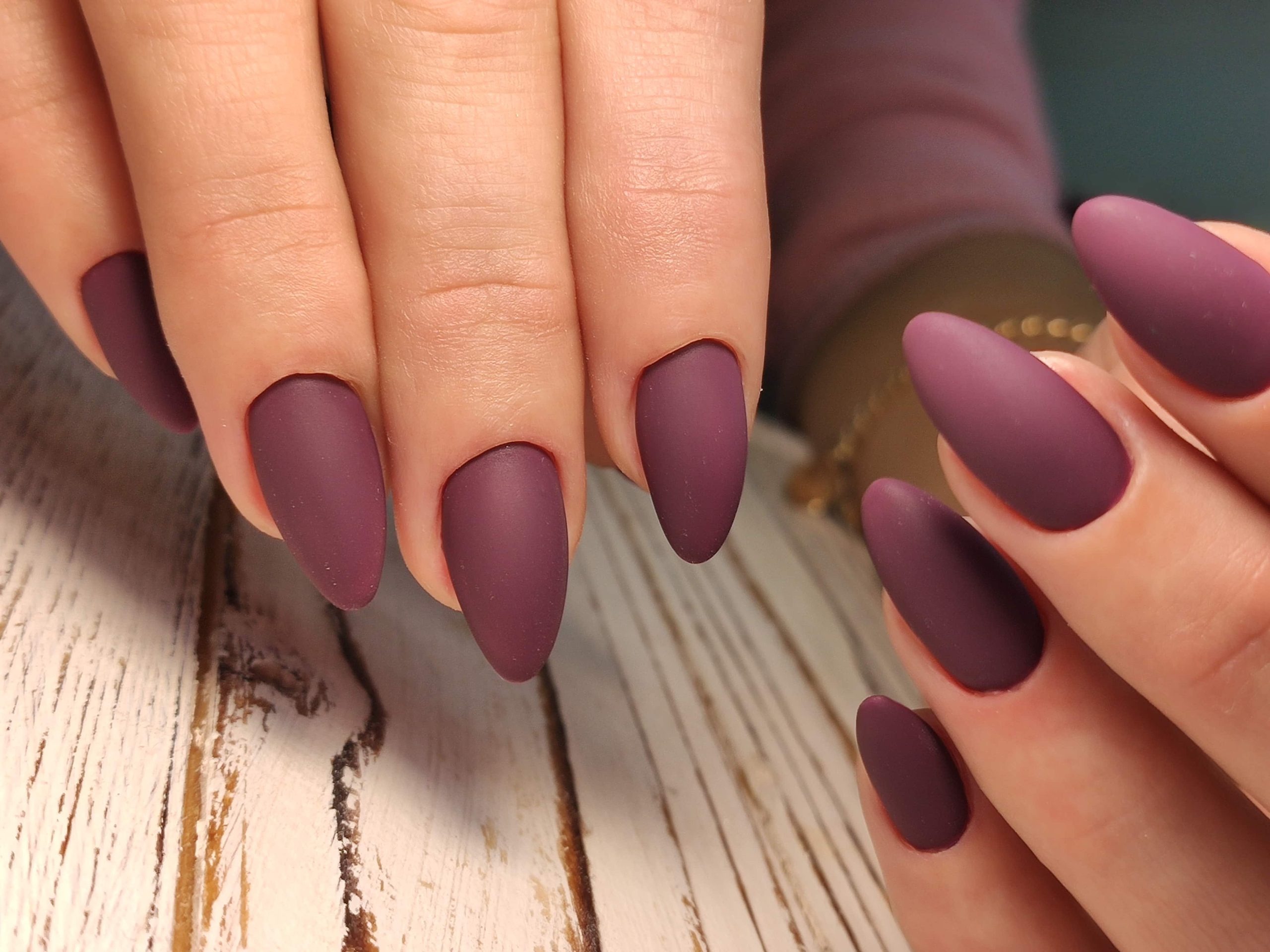 Réaliser sa Manucure Mat Facilement