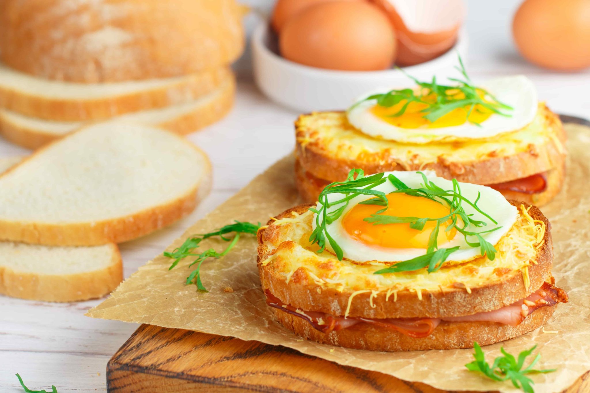 Croque-Madame au Four : Recette Facile, Rapide et Délicieuse.